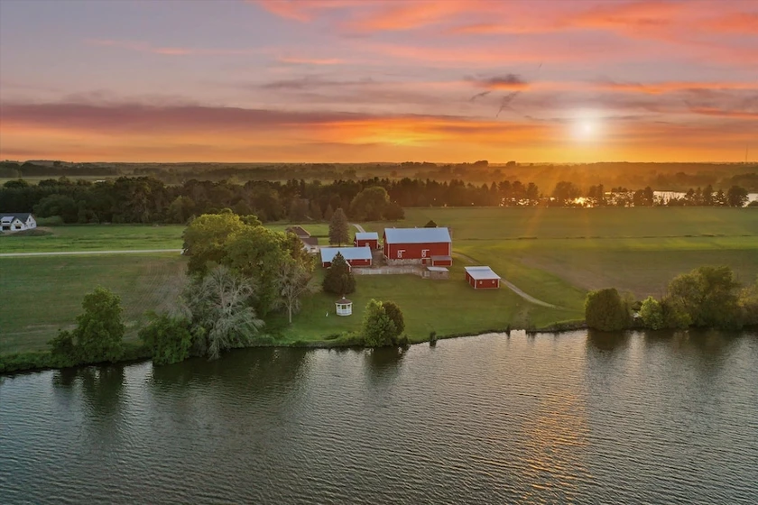 Land for Sale - N4554 Lakeview Road, Hustisford, WI 53034 - 3 acres